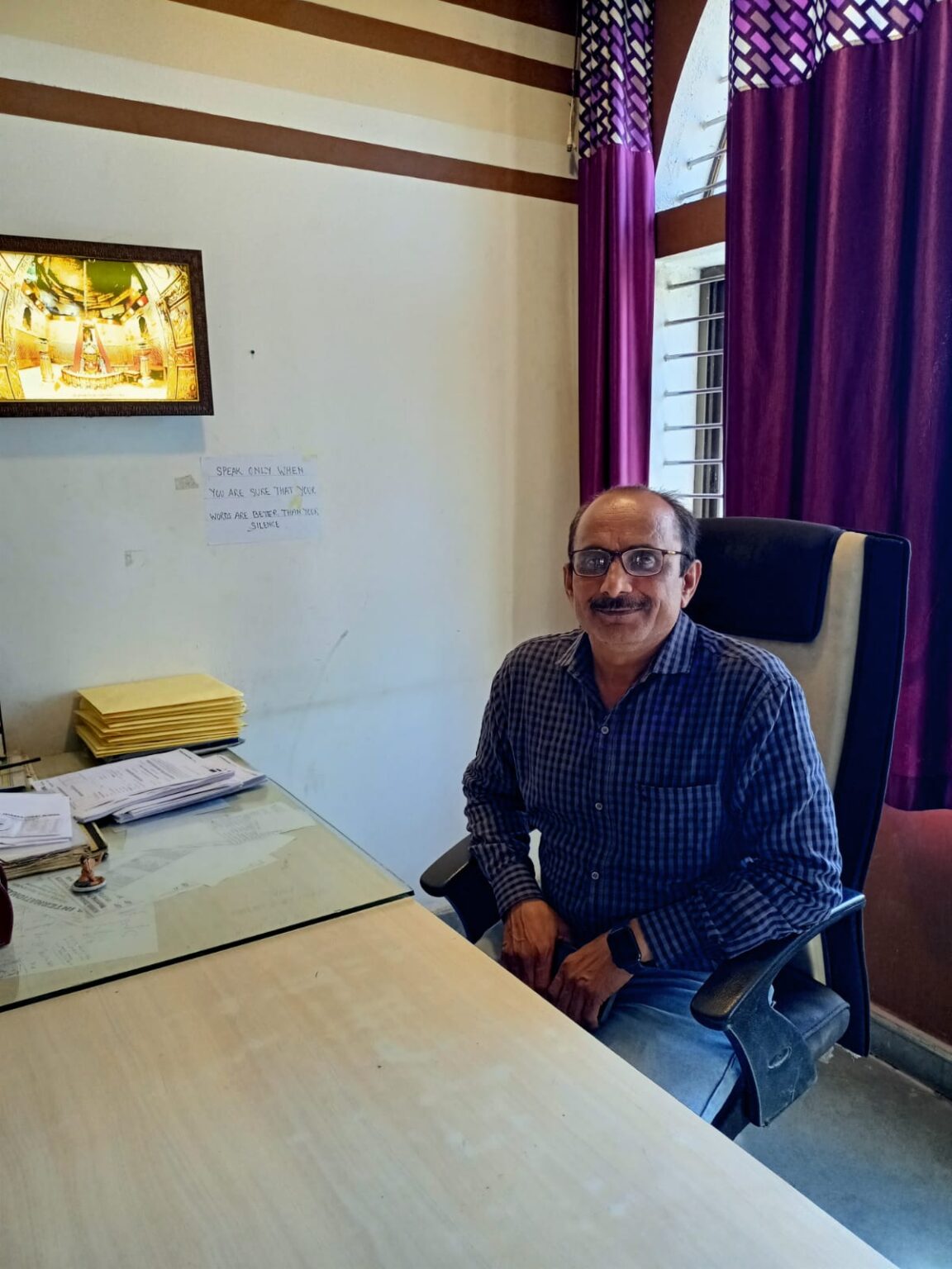Principal's Desk - SRS International School